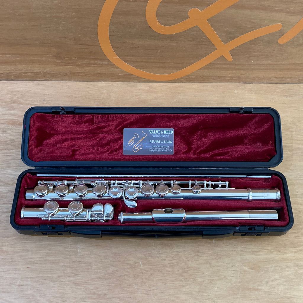 Yamaha YFL211SII Student Flute – valveandreed